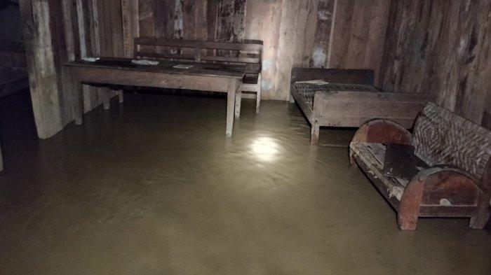 Banjir Rendam 21 Desa di Grobogan, Ratusan Warga Mengungsi – Desa Nusantara