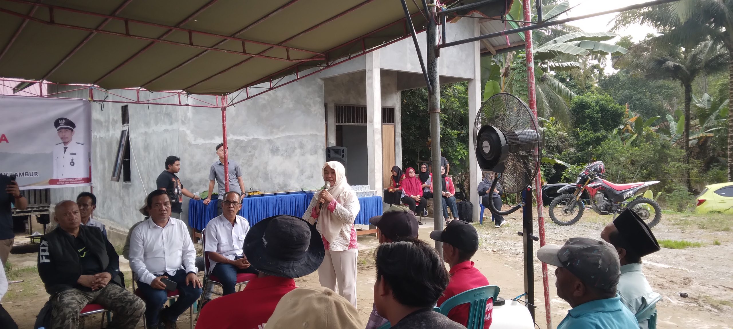 Bulog Ajak Ketua Gapoktan Rapak Lambur Jual Hasil Panen – Desa Nusantara