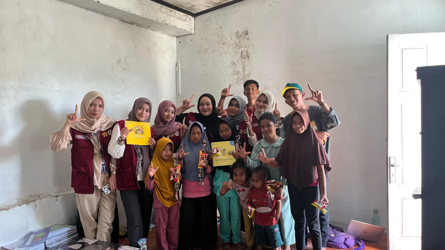 Mahasiswa USK Hidupkan Literasi Desa Bale Redelong – Desa Nusantara