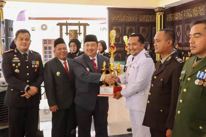 32 CCTV Jadi Kunci, Mojotrisno Sabet Desa Aman Terbaik 2025 – Desa ...
