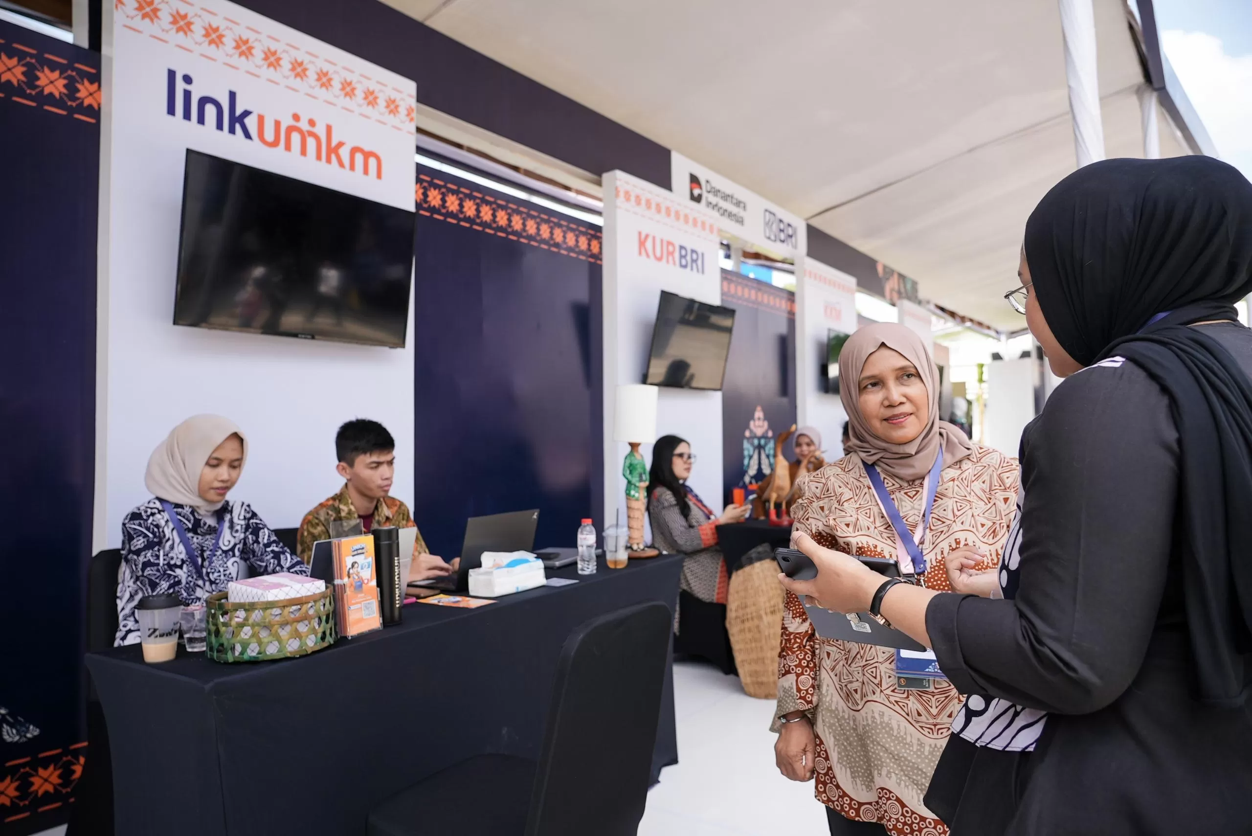 Pemberdayaan UMKM Jadi Fokus BRI untuk Bangun Ekonomi Rakyat – Desa ...