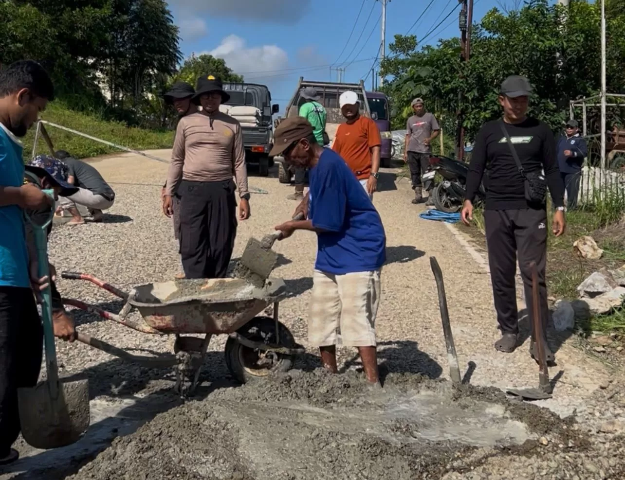 Desa Tepian Batang Bangun Infrastruktur Lewat Semangat Gotong Royong ...